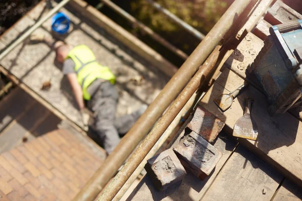 Texas Construction Worker Dies after Falling Into Pulverizer